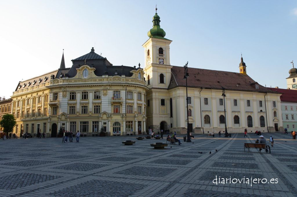 Que ver en Sibiu. Como llegar a Sibiu desde Bucarest y Brasov ...